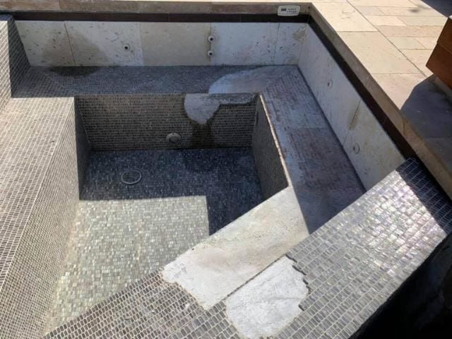 Pool Tile Cracks and Failure: Causes, Risks, and Repair Options