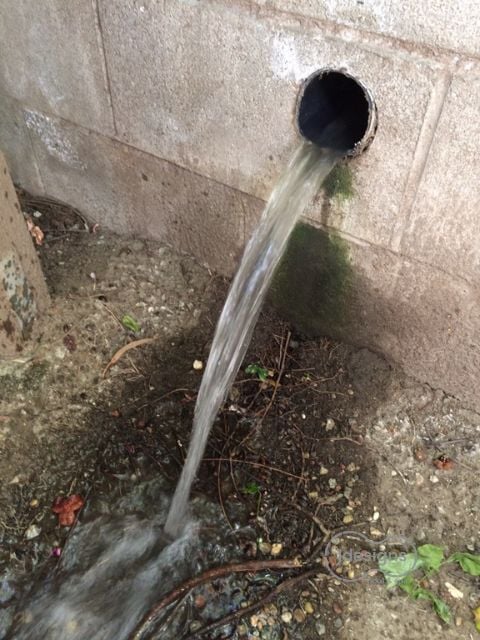 Is Your Pool Ready for the Next Storm? How to Prevent the pool to Overflow